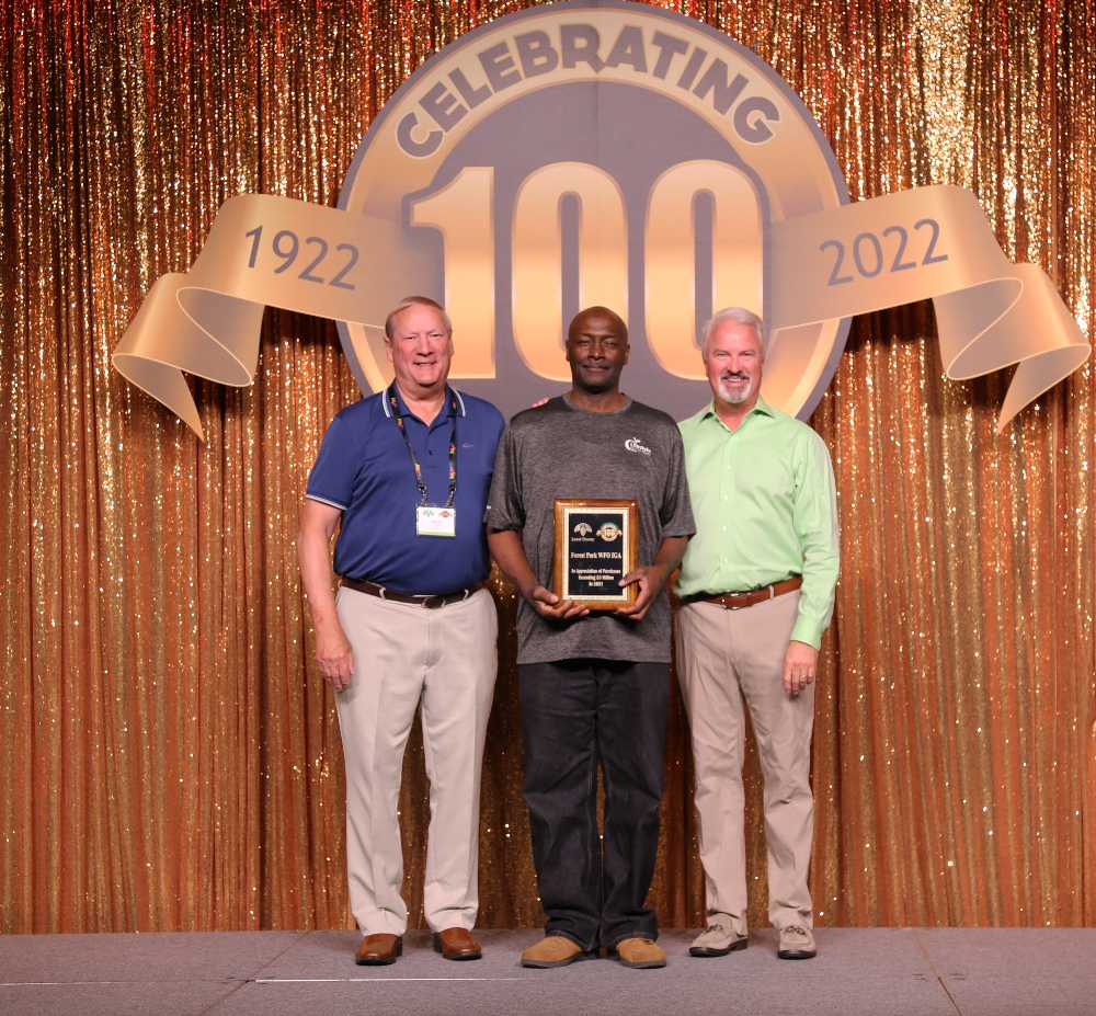 Laurel Grocery Reaches Century Milestone
